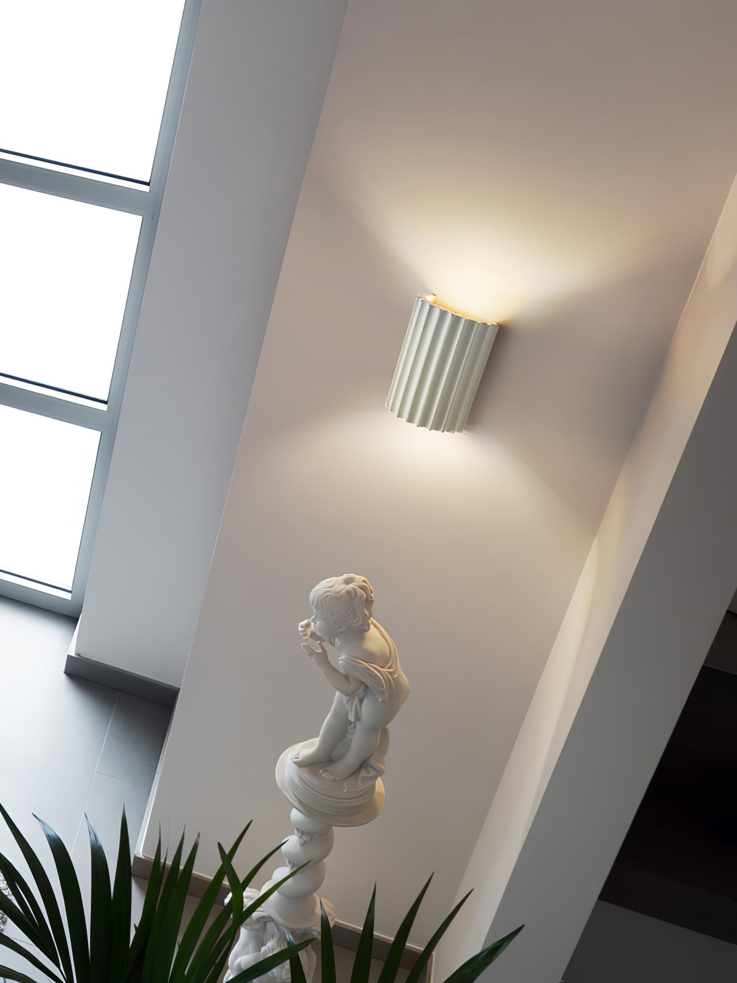 Fluted Resin Wall Light